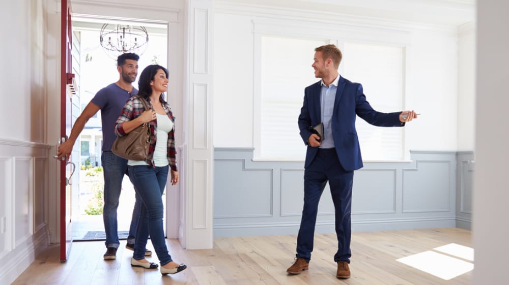 ¿Cómo elegir un agente inmobiliario? | Grupo Saloumar